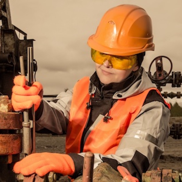 Ensuring fairness for workers in a clean economy | Environmental ...